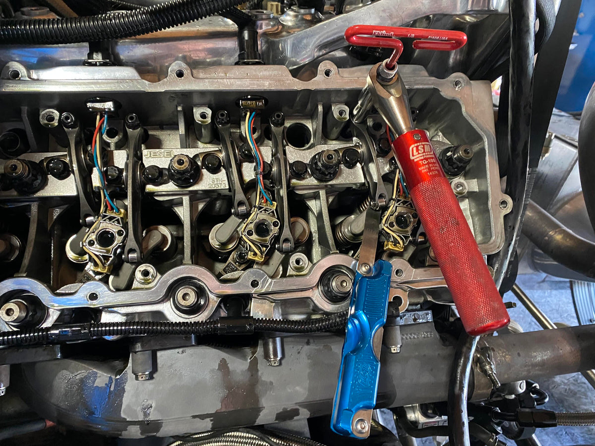 Why a Solid Roller Camshaft Outperforms a Hydraulic Roller in High-Per ...